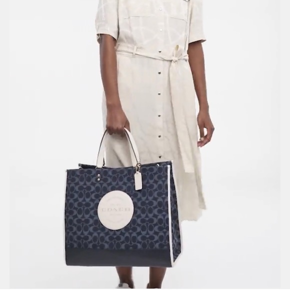 Coach | Bags | Coach Dempsey Tote 4 In Signature Denim With Coach Patch ...